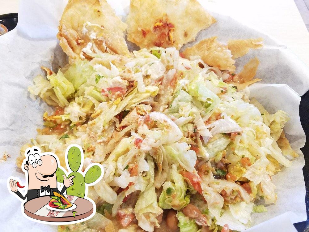 Chicken Lisa's and Your Mexican Favorites in Escondido - Restaurant ...