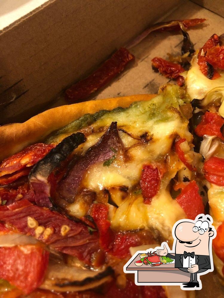 Pizza Pinoli, 5524 Monkland Ave in Montreal - Restaurant menu and reviews