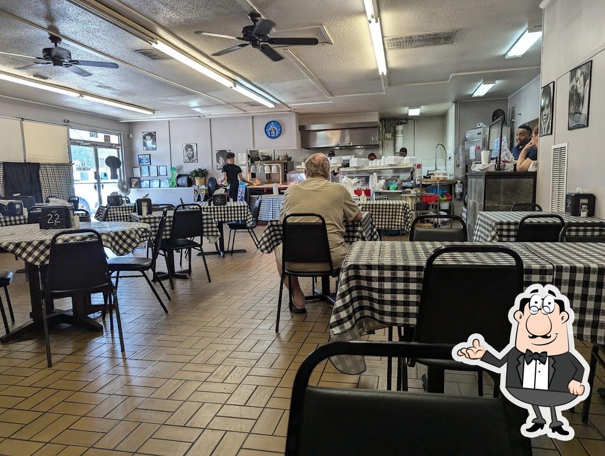 SISTERS SOUL EXPRESS, Dothan - Restaurant menu, prices and reviews