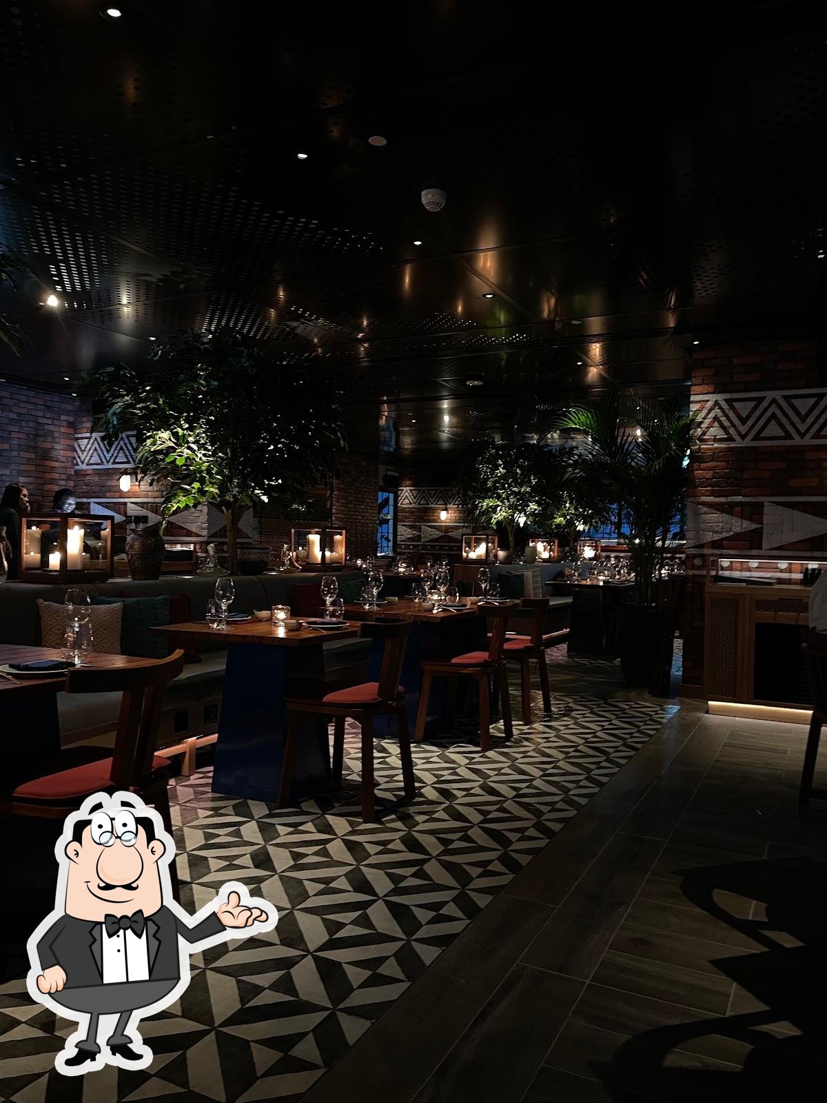 Above Eleven Dubai pub & bar, Dubai - Restaurant menu and reviews