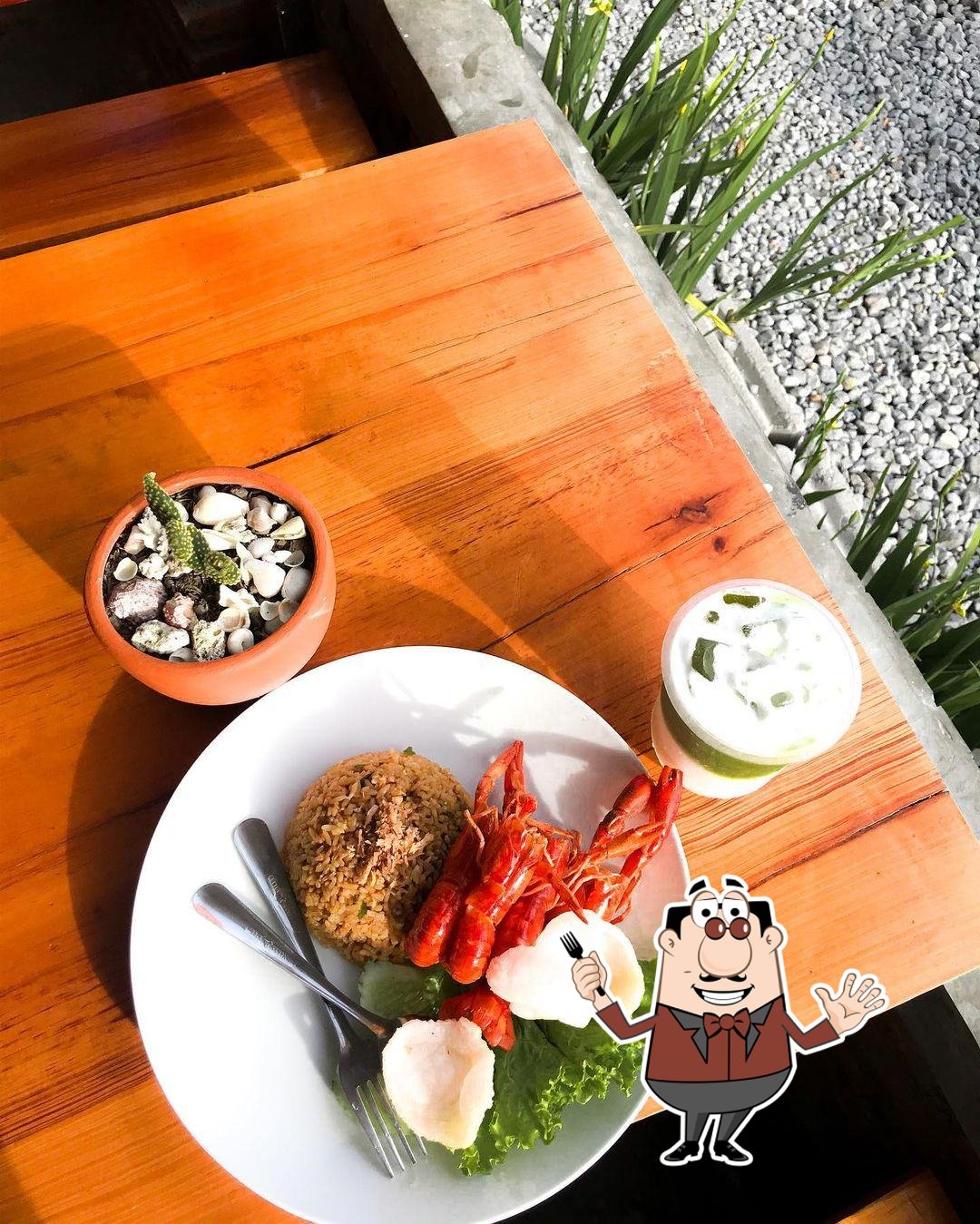 Teluk Mendale Cafe ( TMC ), Indonesia - Restaurant reviews