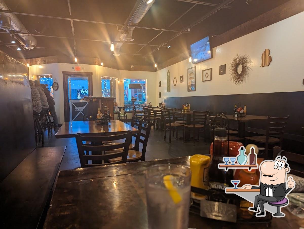 Kitchen 527, South Haven - Restaurant menu, prices and reviews