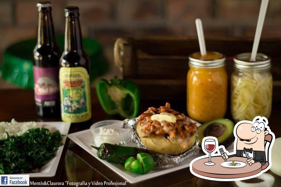 Pub y bar Beer Nights, Rosarito, Hacienda Floresta del Mar - Opiniones ...