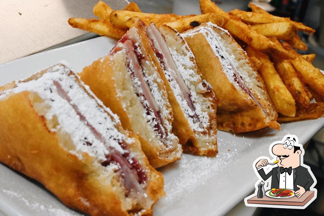 Roux Seafood Kitchen in Huntington Beach - Restaurant menu and reviews