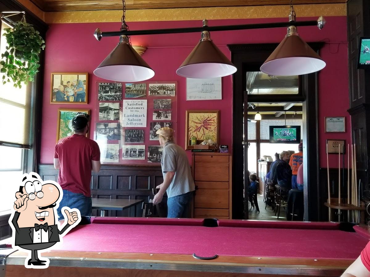 Ducks Landmark Saloon in Jefferson - Restaurant reviews