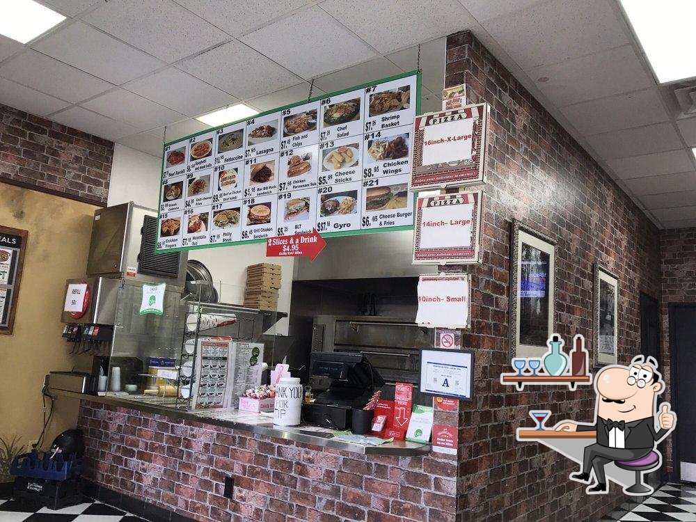 Fat Moe's Pizza & Wings in Las Vegas - Restaurant menu and reviews