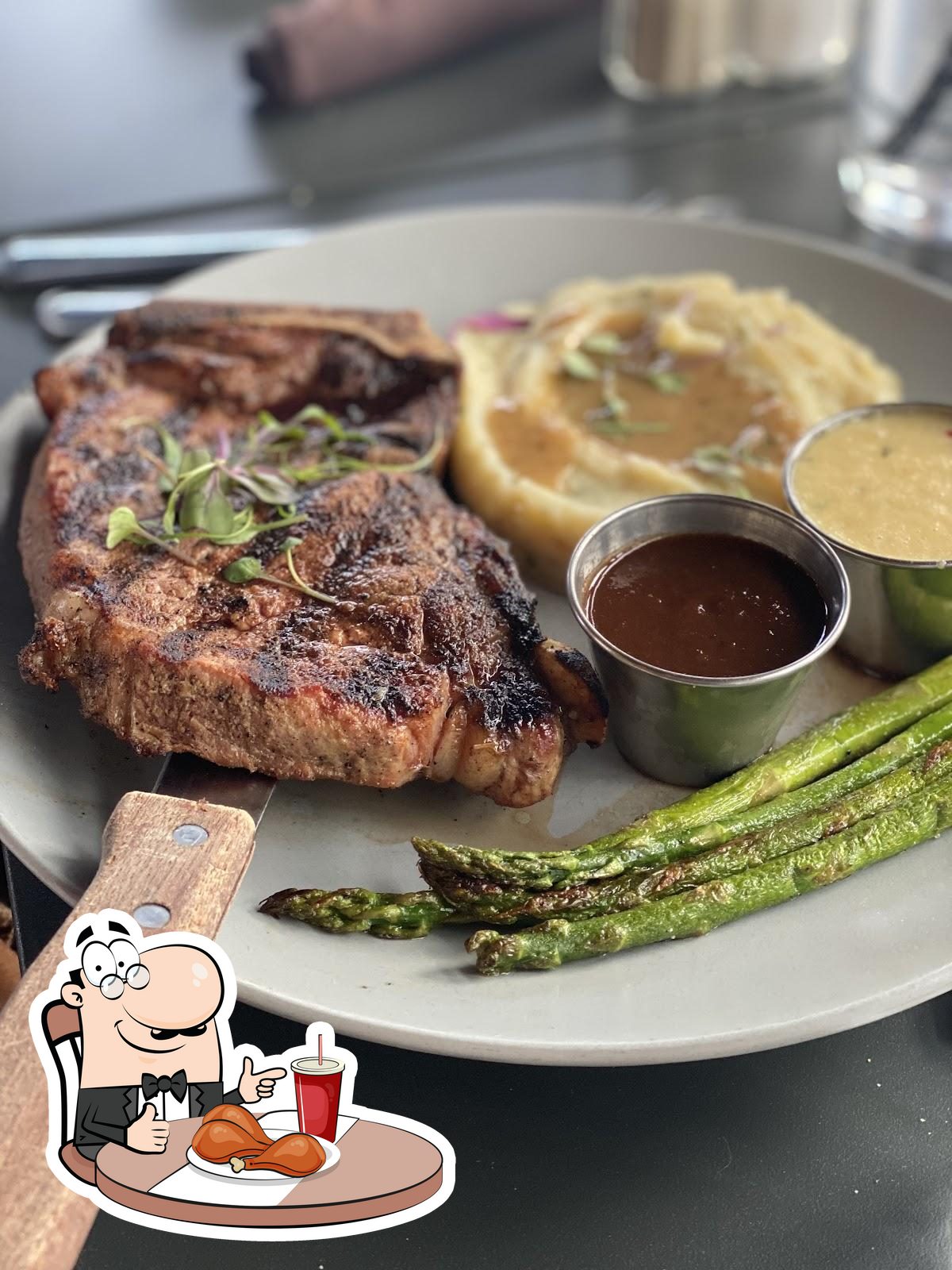 Stacks Bar and Grill in Valparaiso - Restaurant menu and reviews