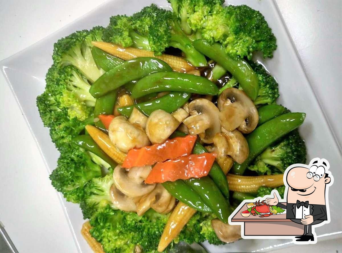 Wok House, 388 St Albert Trail in St. Albert - Restaurant menu and reviews