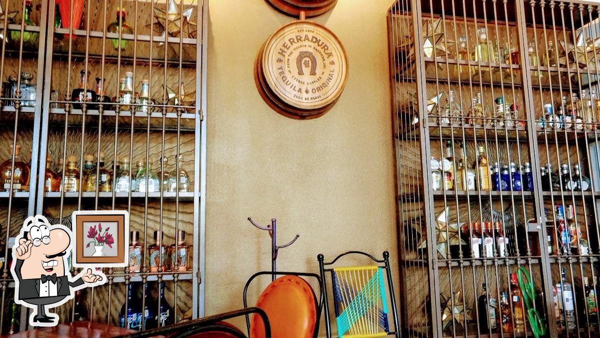 Botanero Lounge, San Antonio - Restaurant menu, prices and reviews