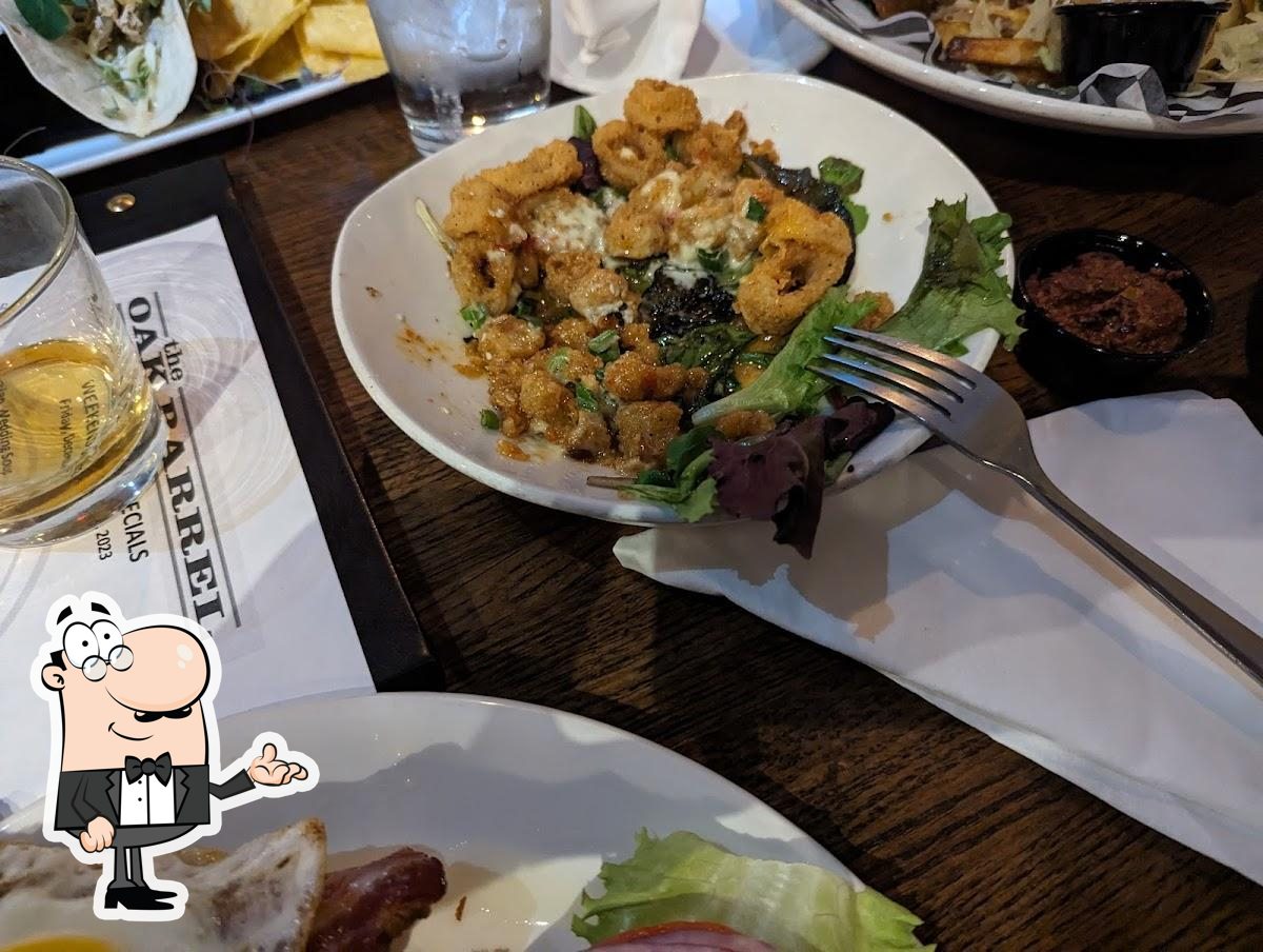 The Oak Barrel, Valley View - Restaurant menu, prices and reviews