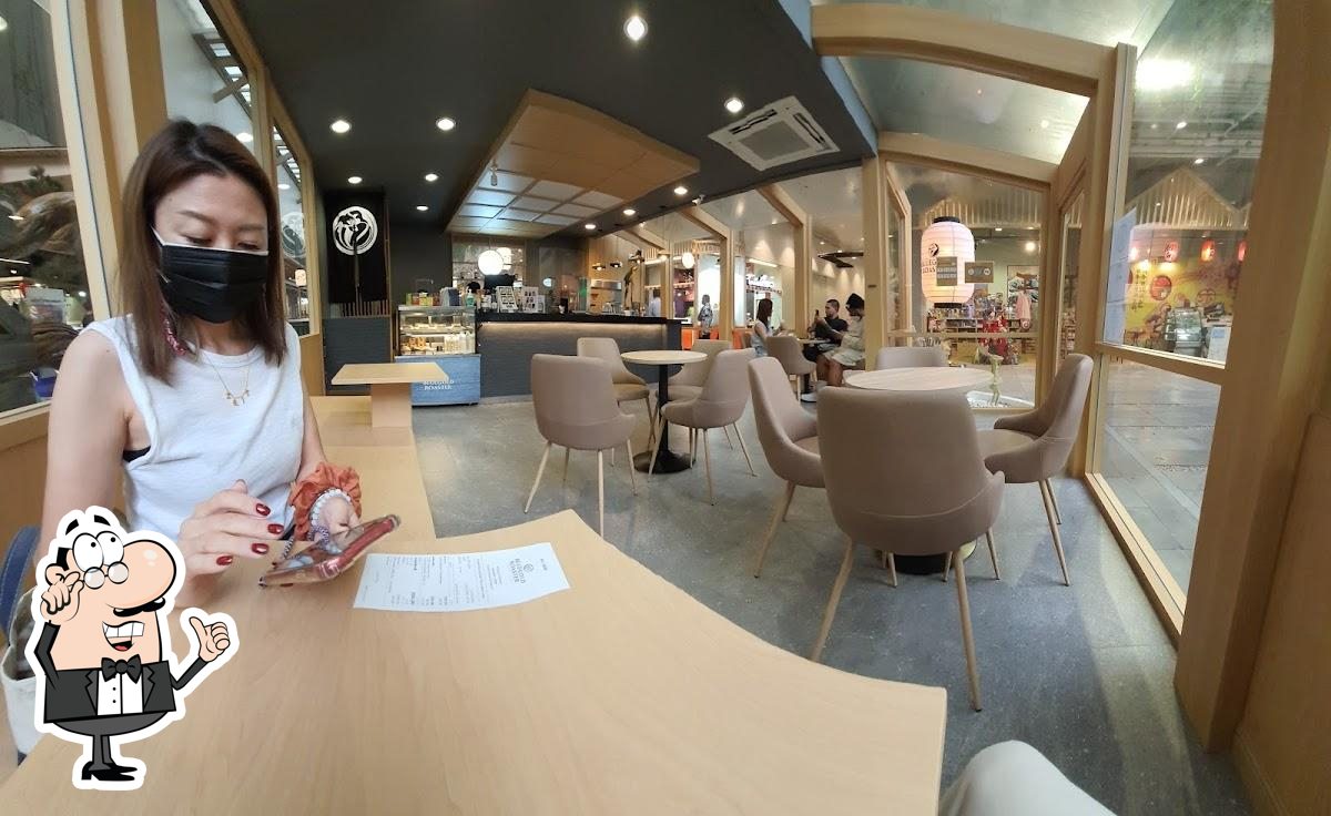 BLUEGOLD ROASTER @ Central Si Racha cafe, Si Racha, เลขที่ 8 Sukhumvit Road - Restaurant reviews