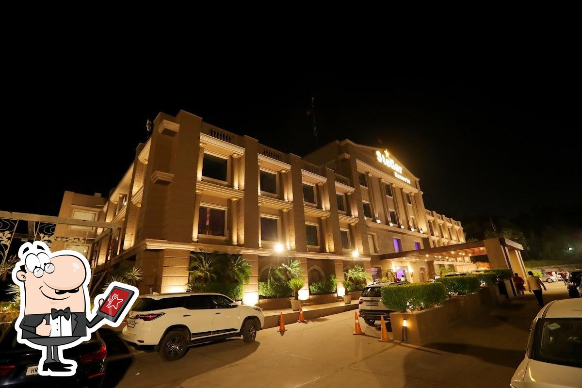 Stellar Resorts, New Delhi - Restaurant reviews