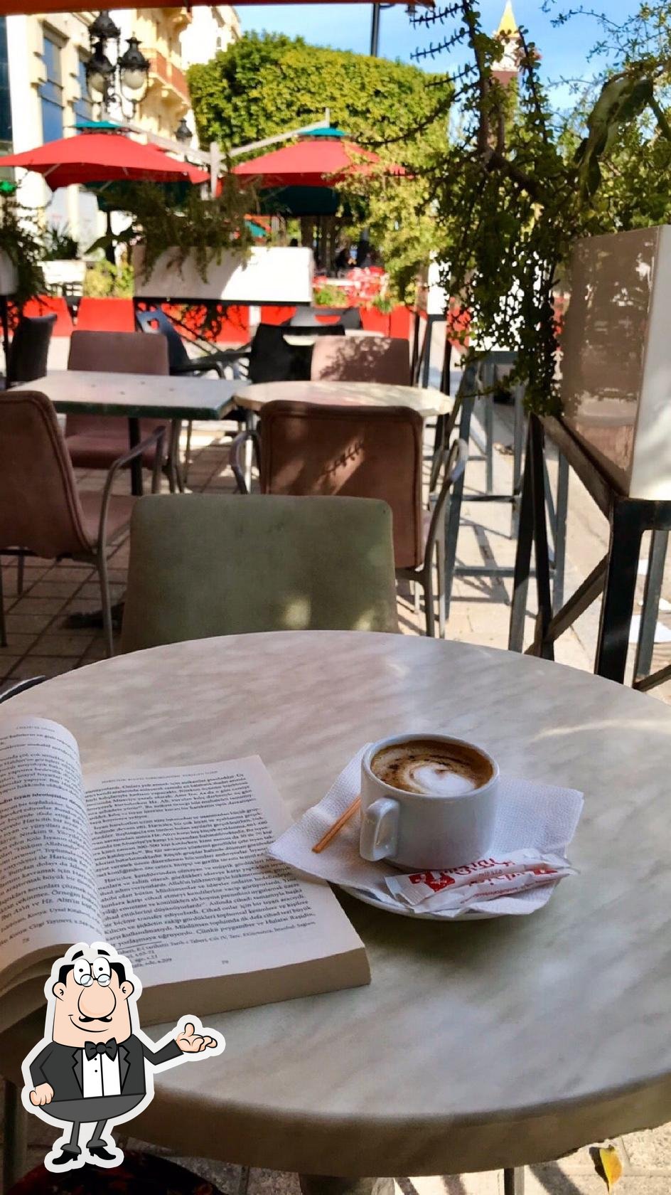 Cafés BONDIN cafe, Tunis, Rue Charles de Gaulle