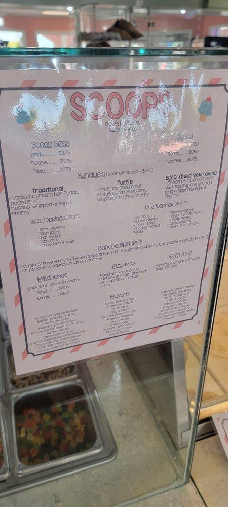 Menu at Scoops restaurant, Gulf Shores