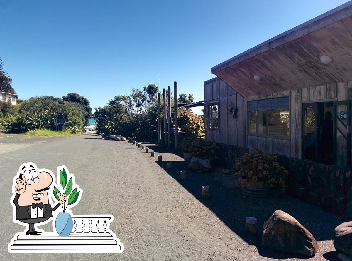 Beachside Eatery@Wai iti Cafe, 30 Beach Rd in Waiiti - Restaurant reviews