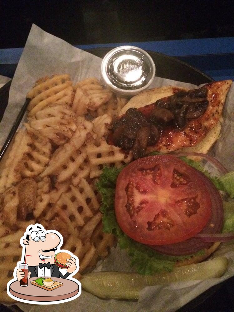 Hollywood Palms Cinema in Naperville - Restaurant menu and reviews