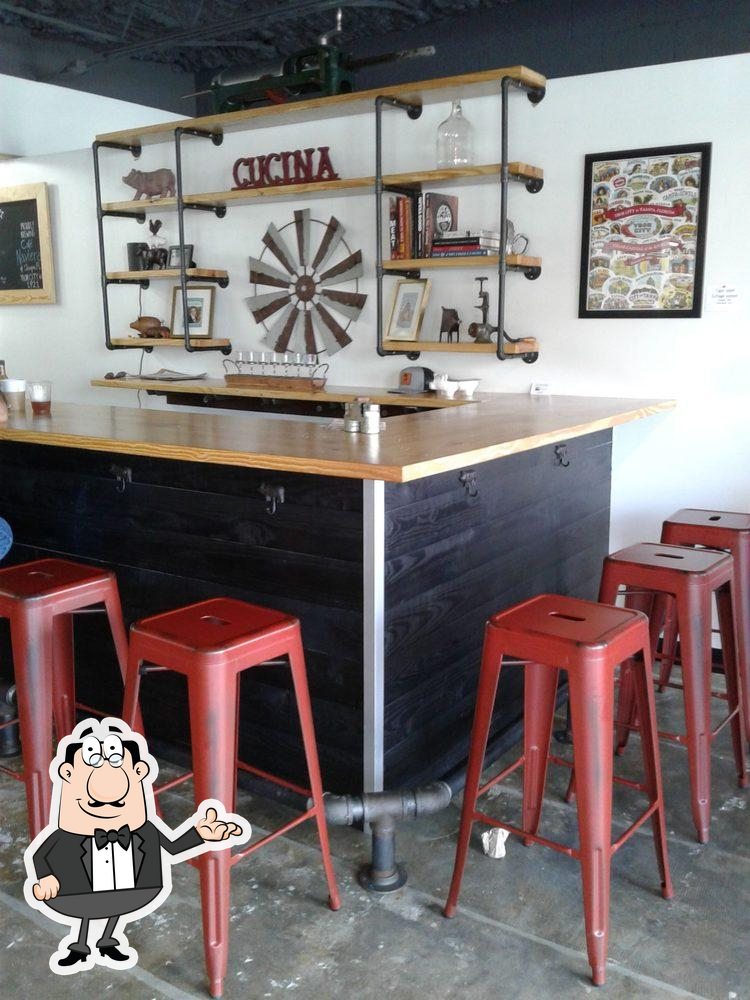 The Boozy Pig, Tampa - Restaurant menu, prices and reviews