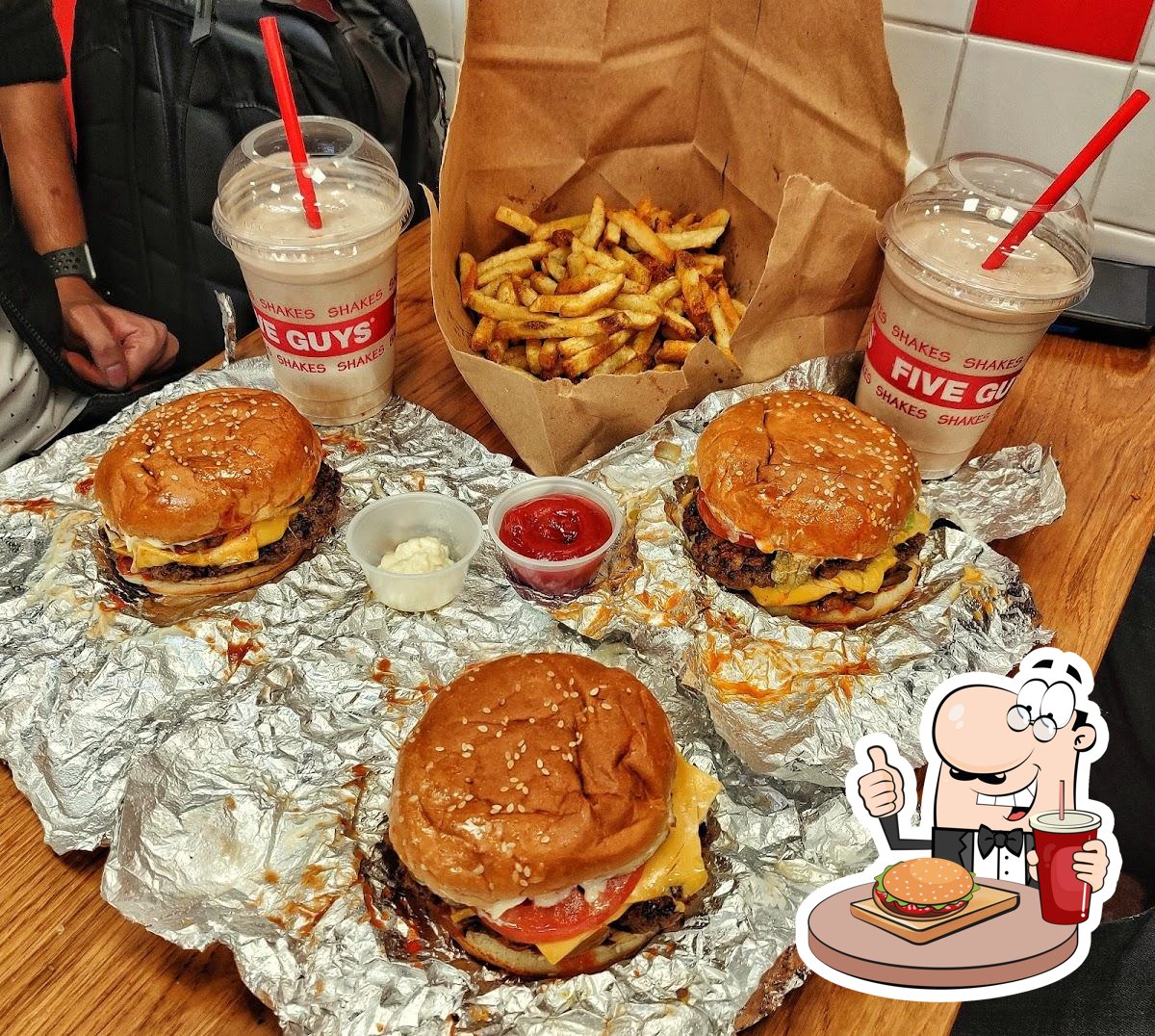 Five Guys Manchester Arndale, U19 Upper Mall, Manchester Arndale in ...