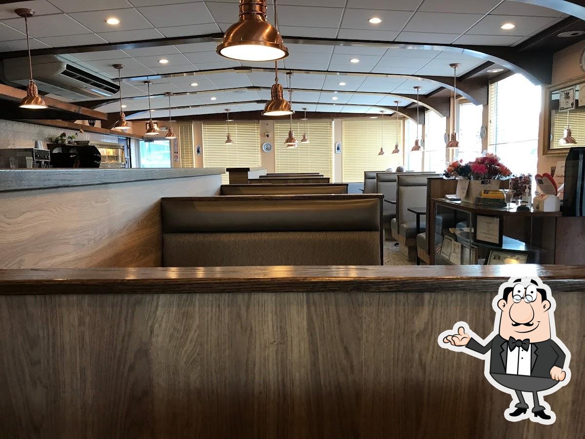 Court Diner, Media - Restaurant menu, prices and reviews