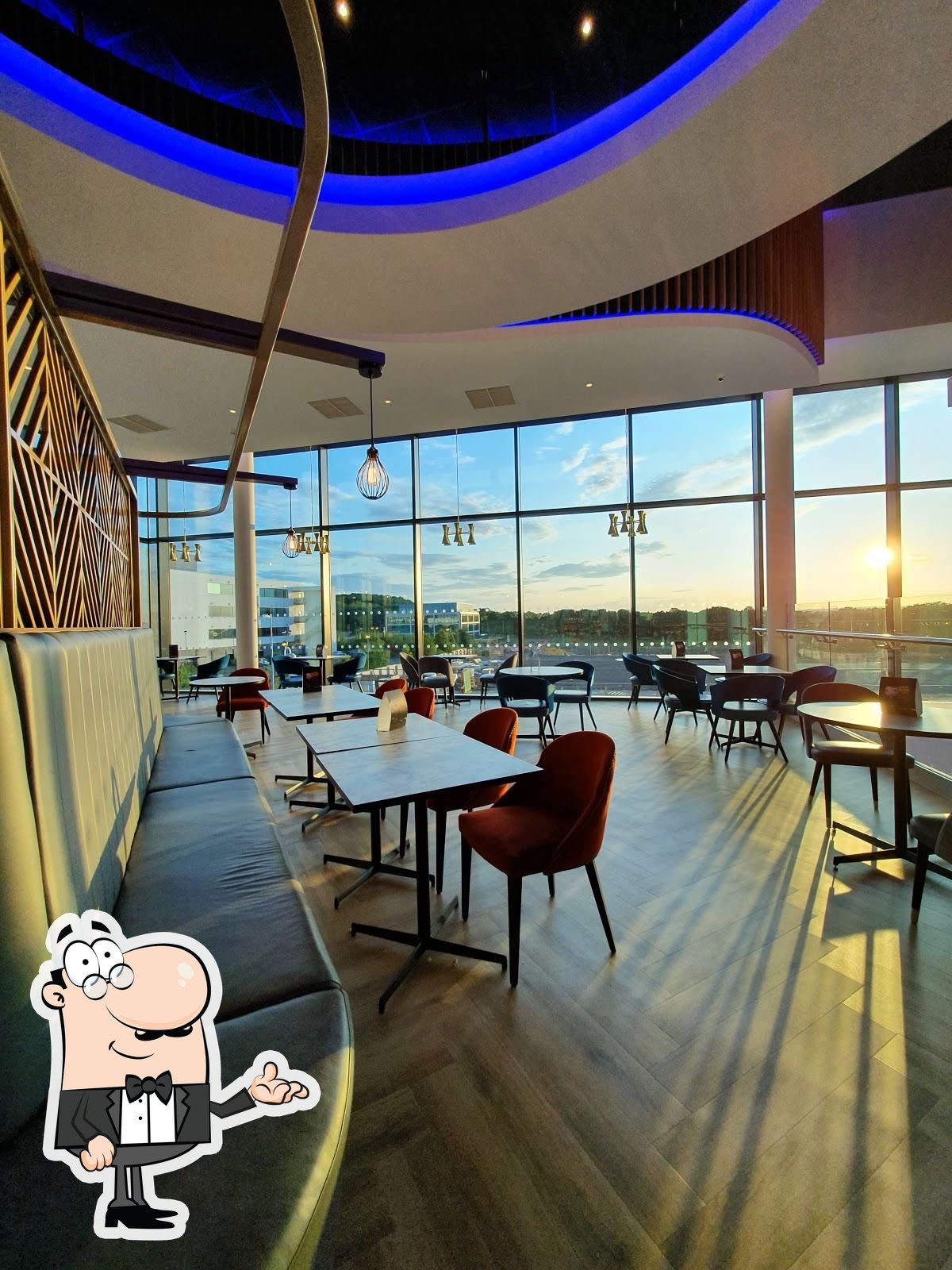 ODEON Luxe Leeds Thorpe Park in Leeds - Restaurant reviews