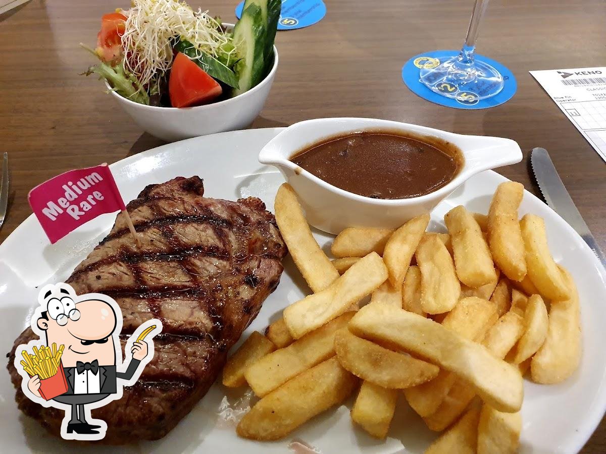 The Blue Fin Fishing Club in Inala - Restaurant reviews