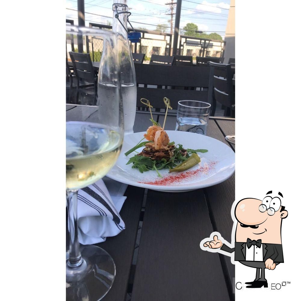 Magnolia Blue, High Point - Restaurant menu, prices and reviews