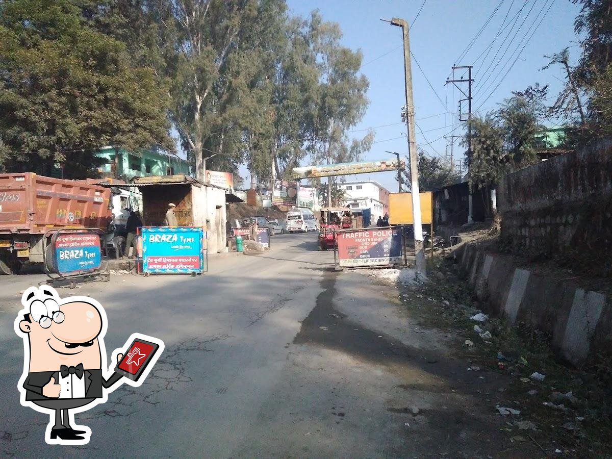 Hpmc Juce &Wine Shop, Paonta Sahib - Restaurant reviews