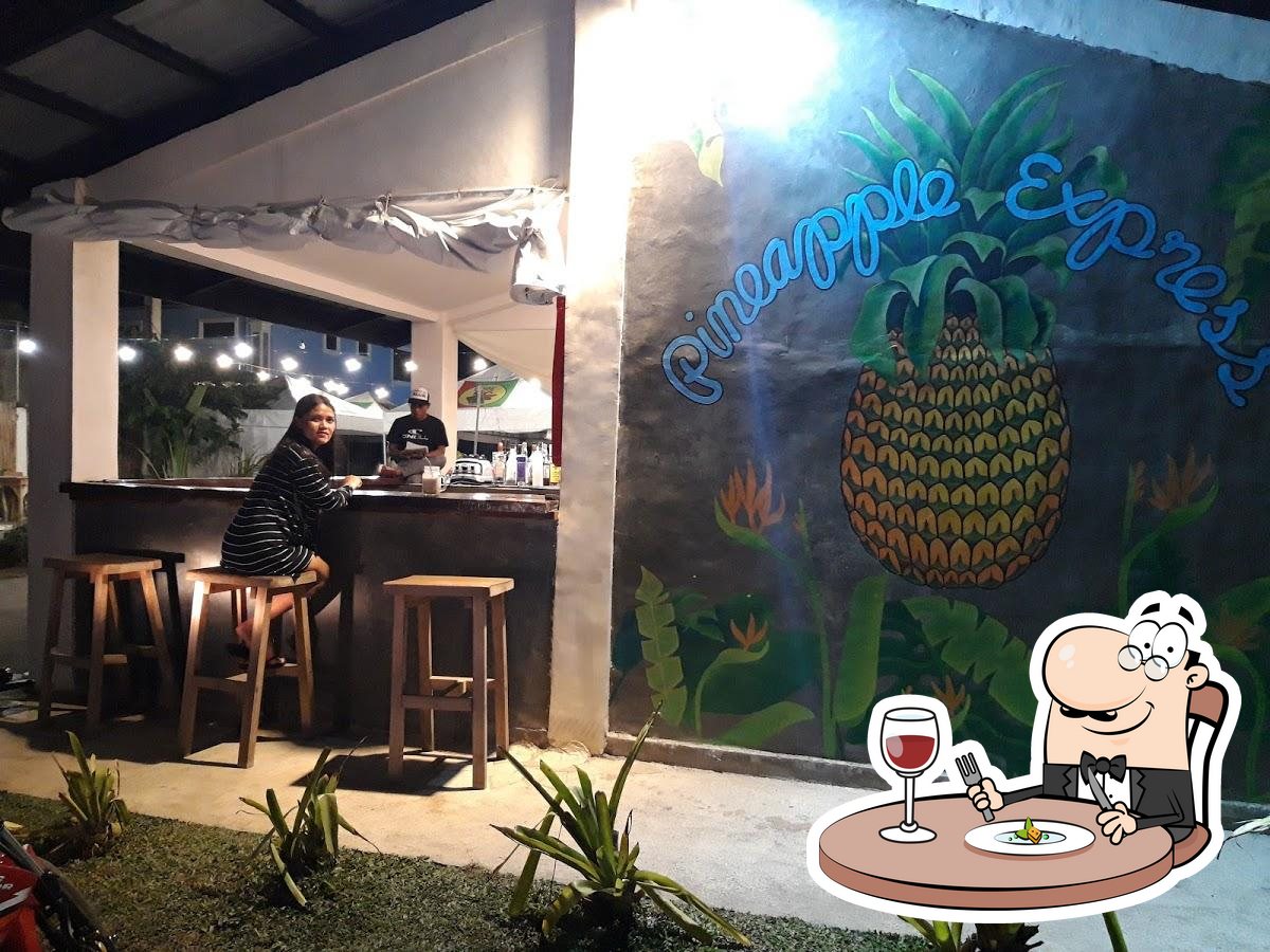 Pineapple Express restaurant, Baler