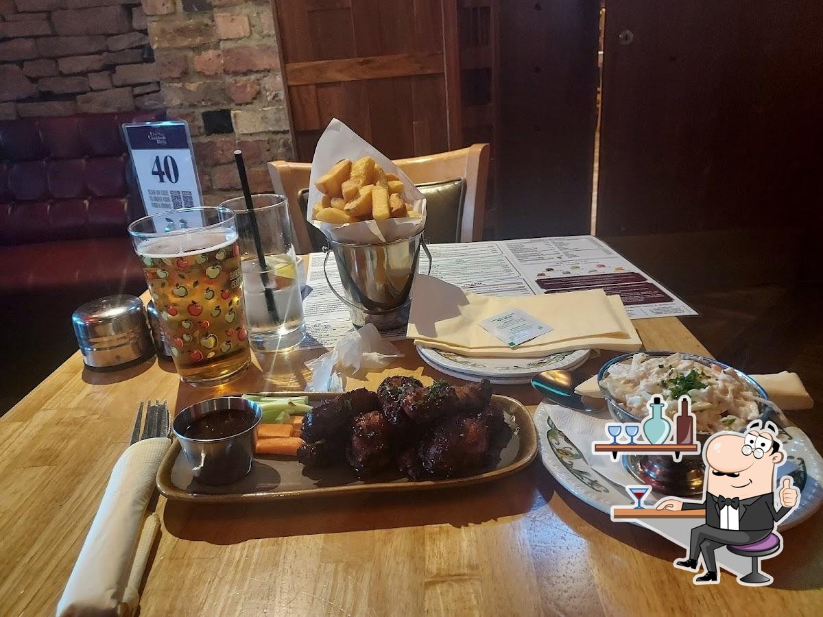 The Claddagh Ring, London, Hendon Central - Restaurant menu, prices and ...