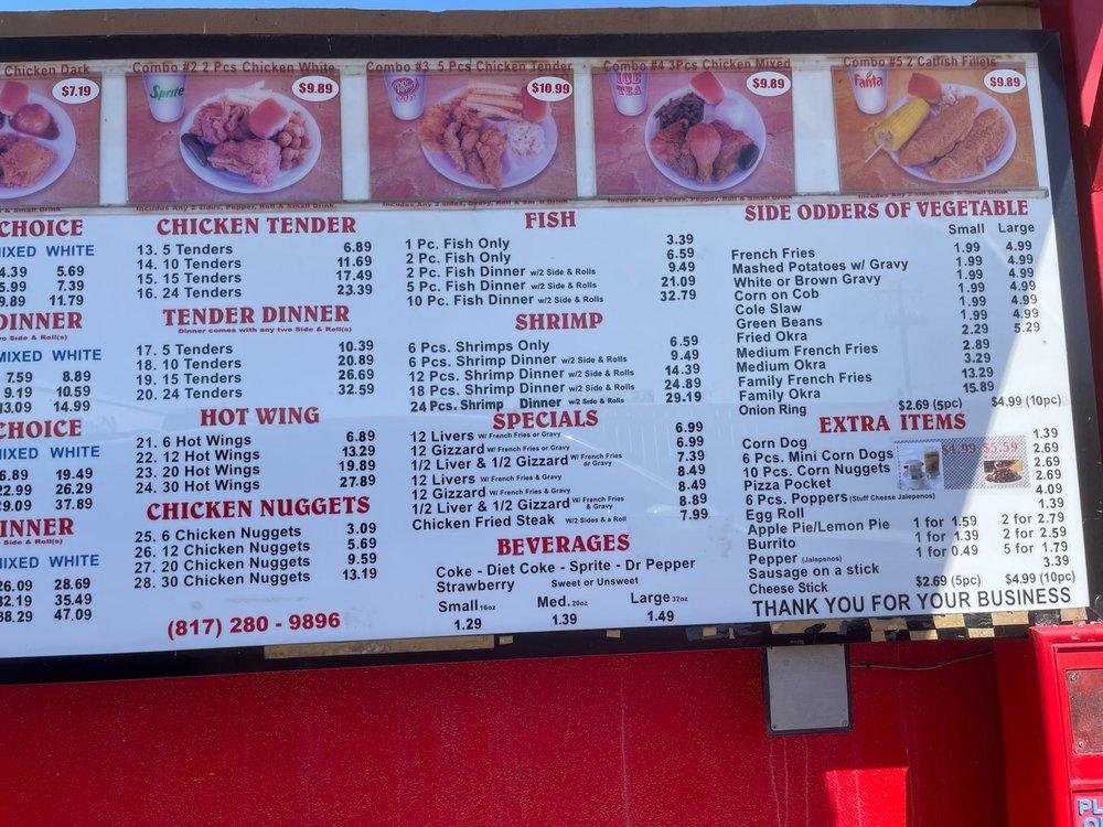 Menu at Lisa's Chicken restaurant, Hurst, 628 E Pipeline Rd