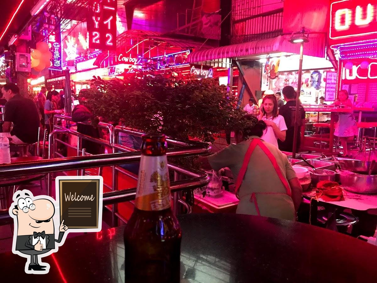 Afterskool Bar, Bangkok - Restaurant reviews