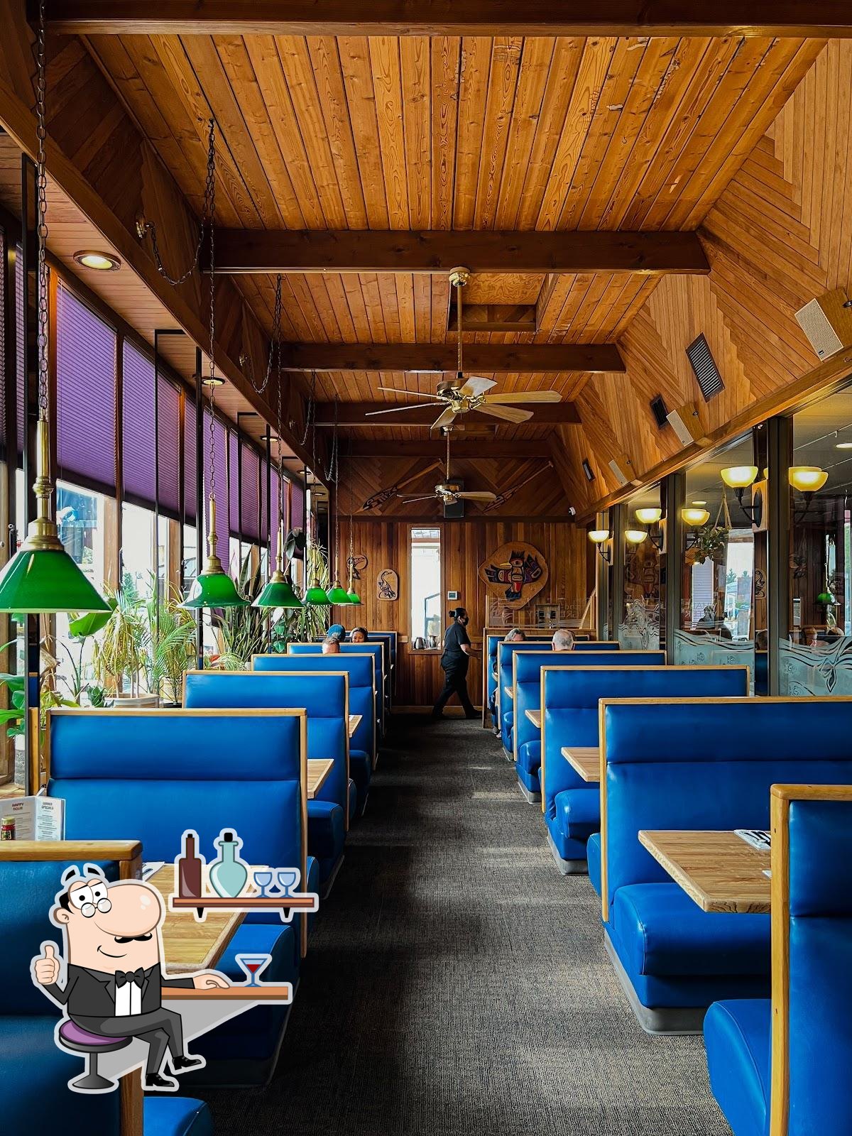 Huckleberry Square, Burien - Restaurant menu, prices and reviews