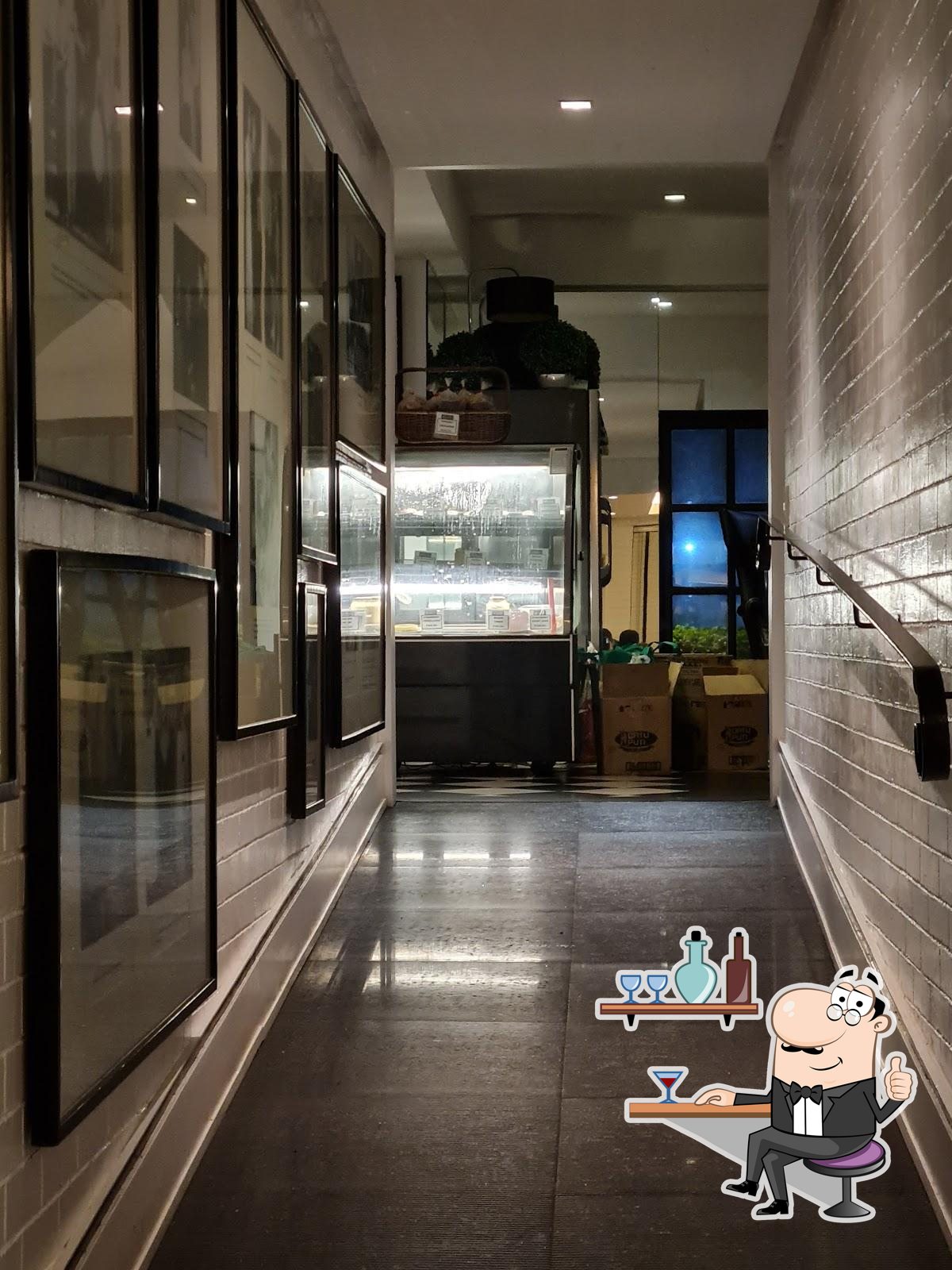 Romulo Café, Makati, Buendia - Restaurant menu, prices and reviews