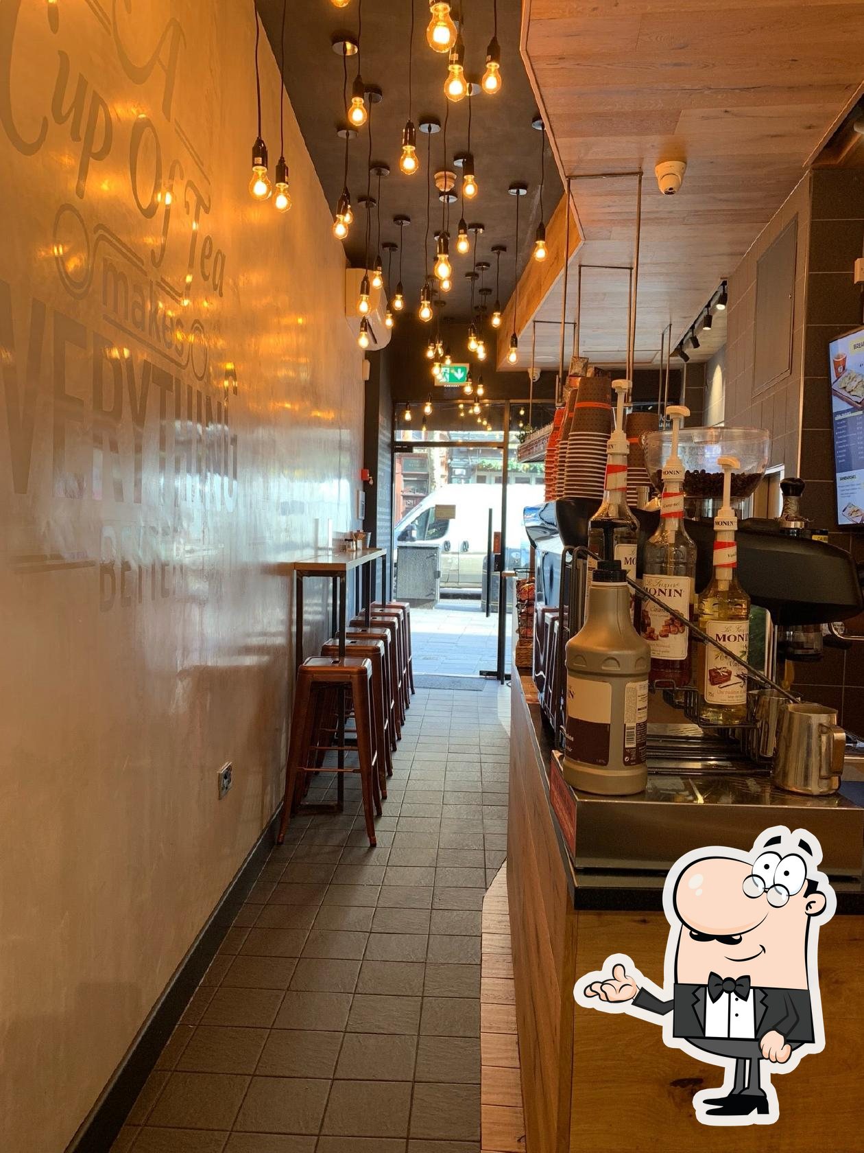 FiLLi Cafe, 3 Harewood Ave in London - Restaurant menu and reviews