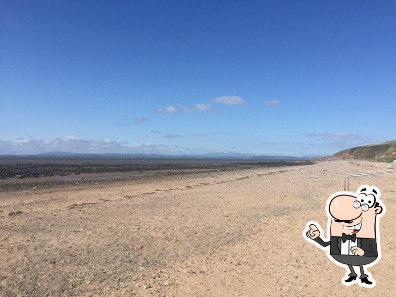Half Moon Bay Cafe in Morecambe - Restaurant menu and reviews
