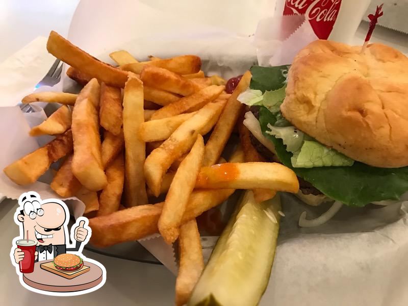 Midway Grill in Thorndale - Restaurant menu and reviews