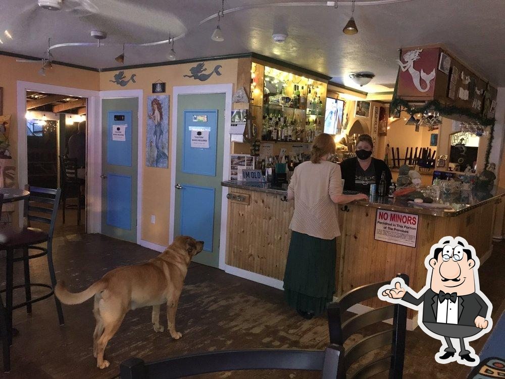 Nauti Mermaid Beach House in Lincoln City - Restaurant reviews