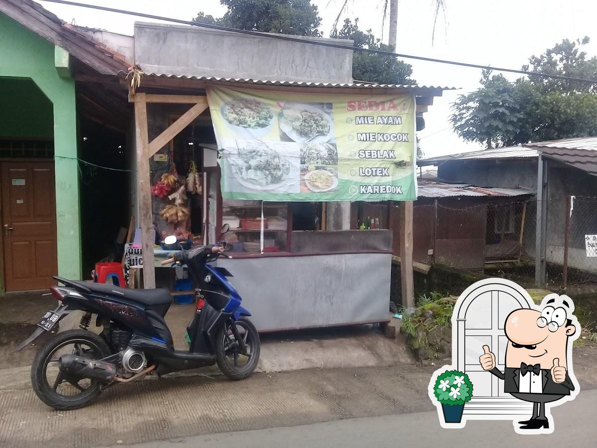Mi Ayam Wa Doha pub & bar, Subangjaya - Restaurant reviews