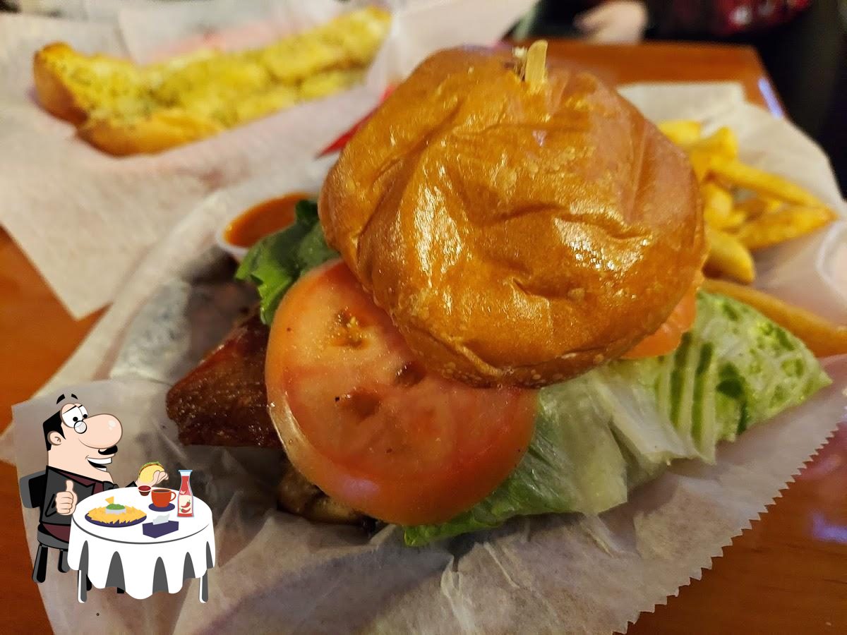 Red Zone Bar & Grill in West Babylon - Restaurant menu and reviews