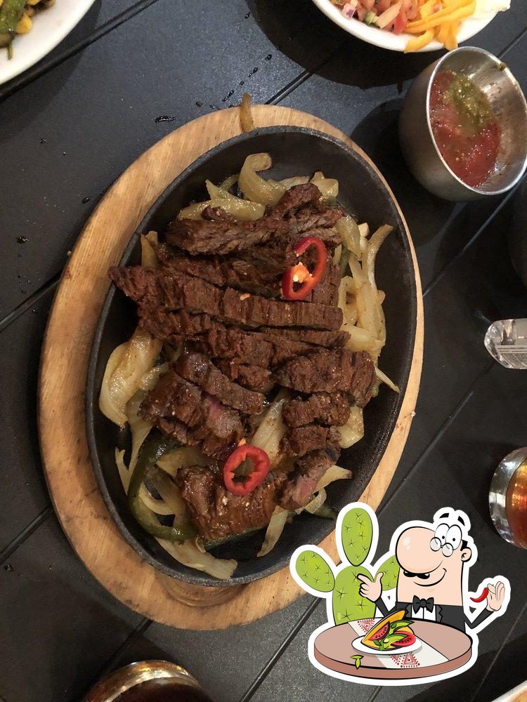 Javi's in Tyler - Restaurant menu and reviews
