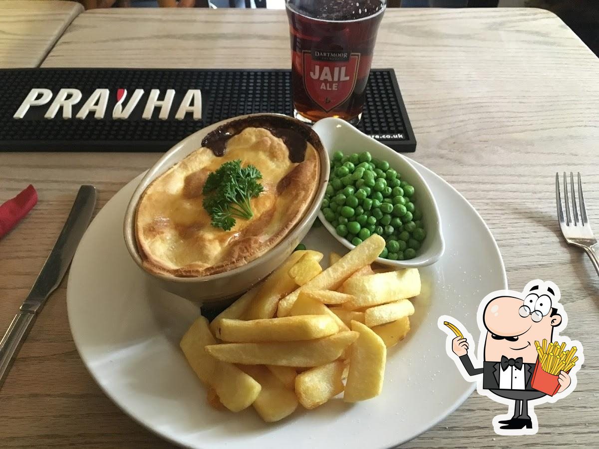 The Two Mile Oak Inn in Newton Abbot - Restaurant reviews
