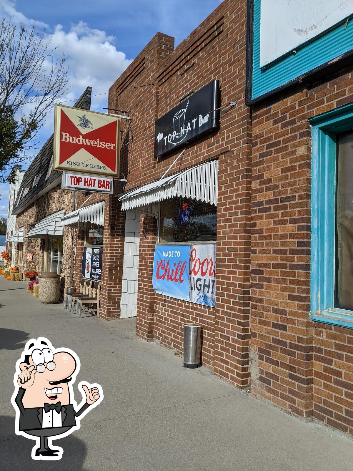 The Top Hat Bar and Lounge, Park River - Restaurant menu, prices and ...