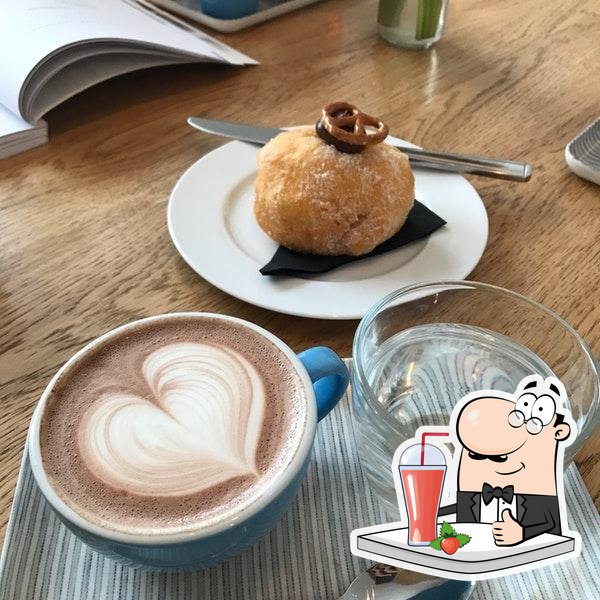 Blueprint Coffee & Books, 4 Oxford St in Whitstable - Restaurant reviews