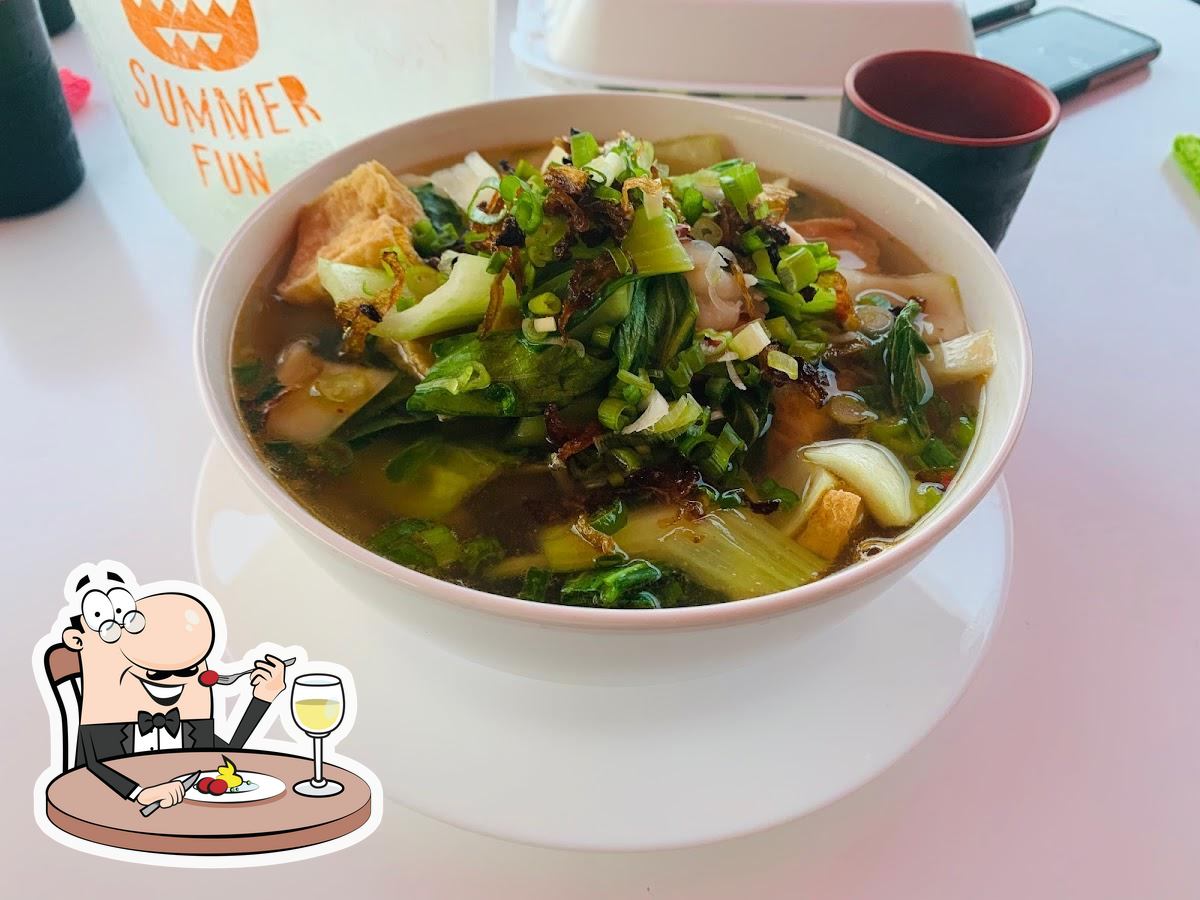 Pho Bat Trang in St. Catharines - Restaurant menu and reviews
