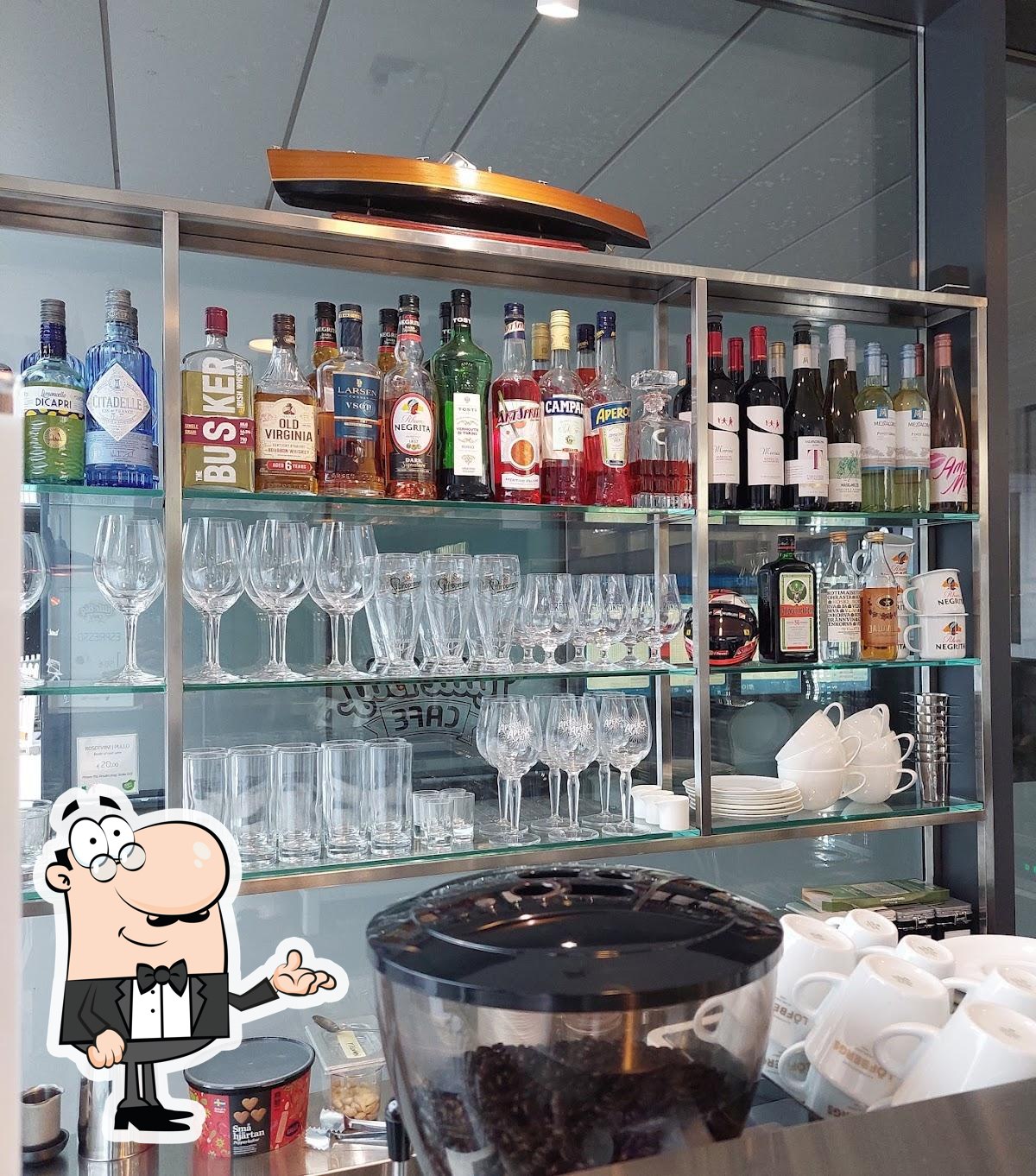 Little Big Cafe BAR, Helsinki, Central railway station - Restaurant ...