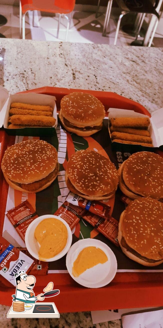 Burger King Raidurg Metro Station, Hyderabad - Restaurant reviews