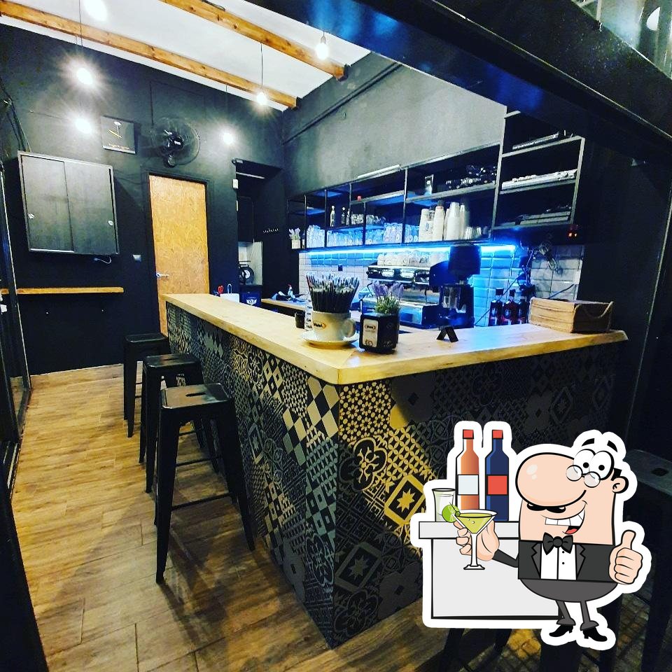 C.S.I Cafe Snack Bar, Peristeri - Restaurant reviews