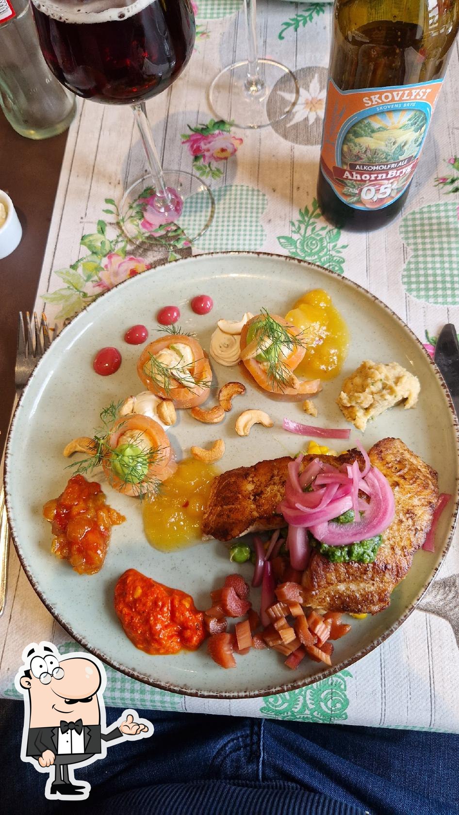 Ho Kro, Blåvand - Restaurant menu, prices and reviews