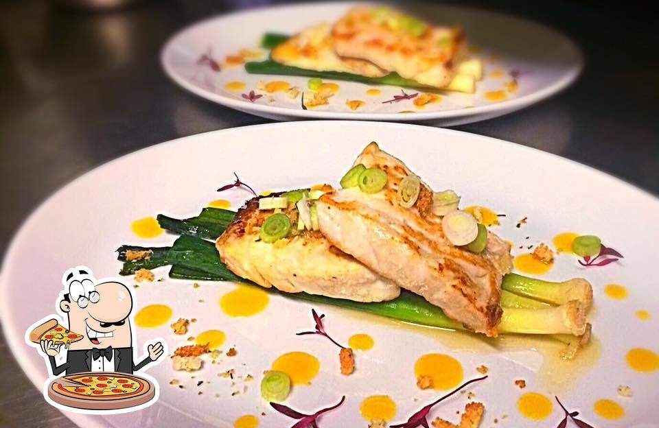 Primo Restaurant, Ashton-in-Makerfield, Market Approach - carta y ...