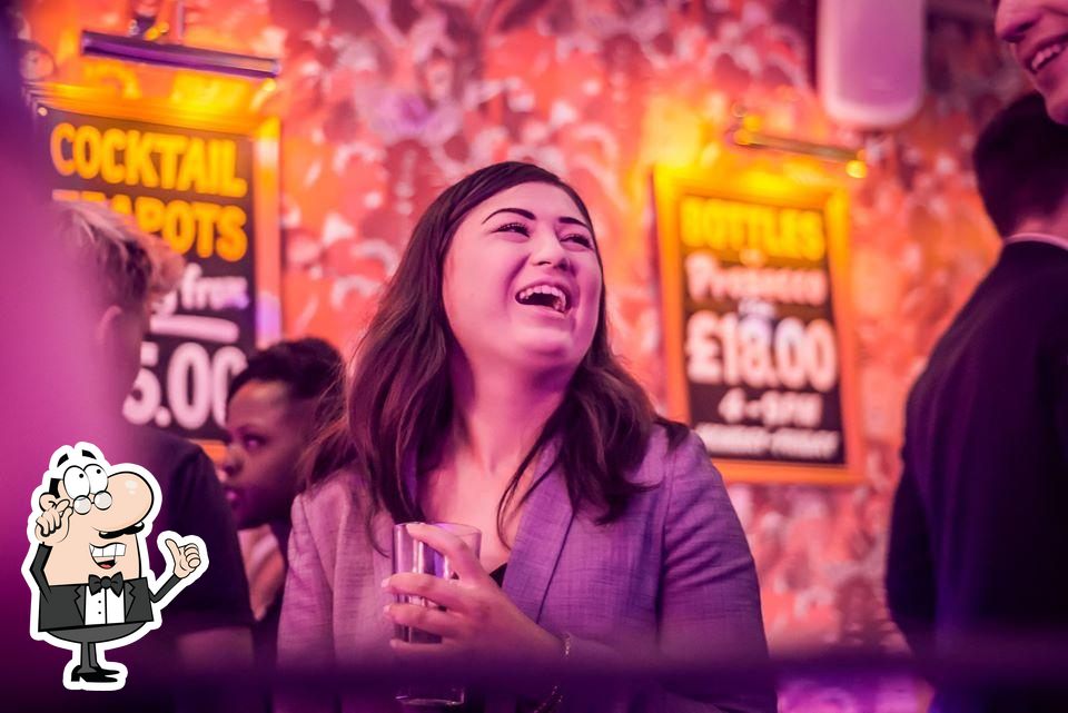 Simmons Bar | Monument, 35 Eastcheap in London - Restaurant menu and ...